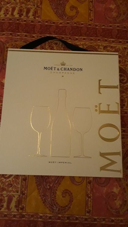 MOET CHANDON CHAMPAGNER SET | Kaufen auf Ricardo