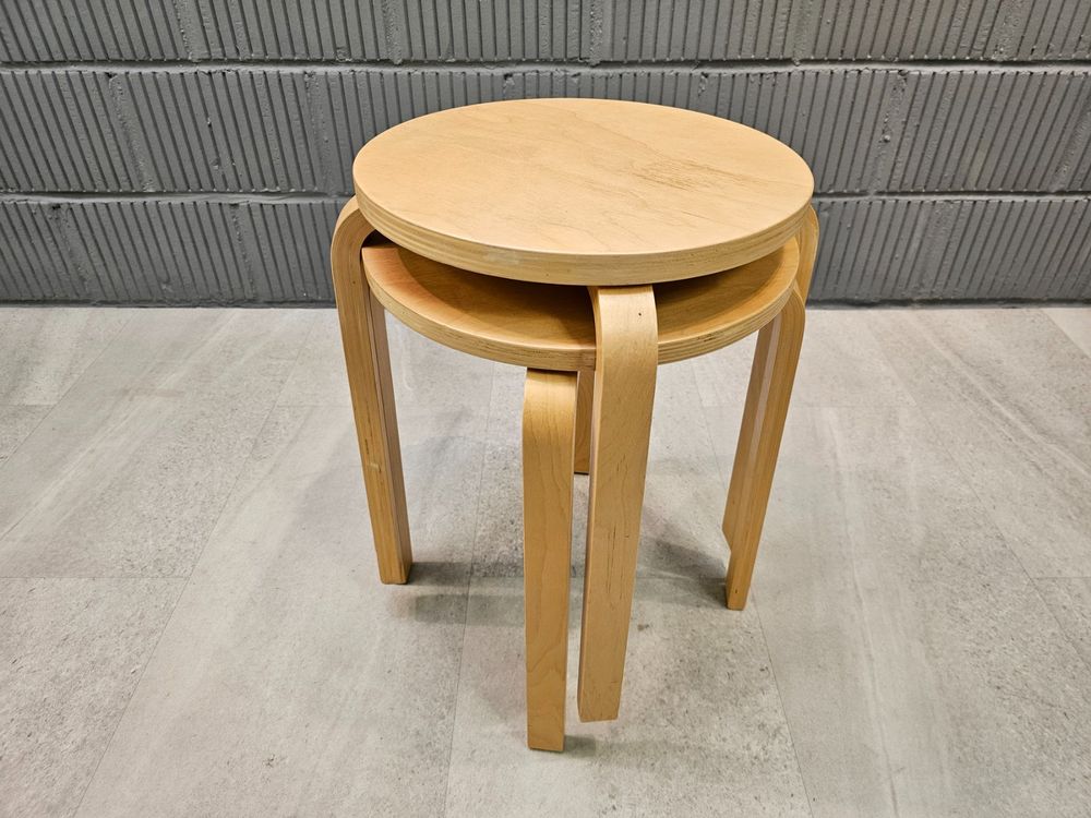 2 IKEA Frosta Stool Hocker, Stapelhocker Design Alvar Aalto (Gebraucht) in Nottwil für CHF 93 ...
