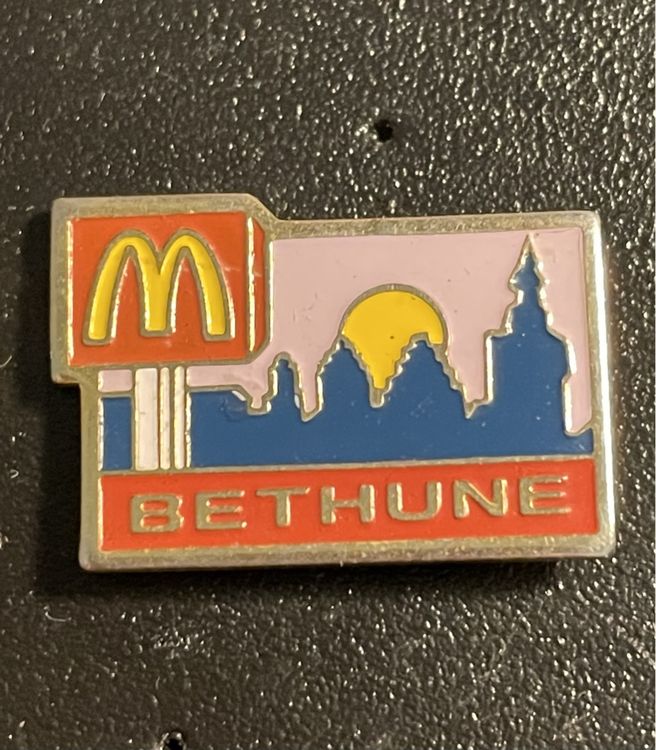 Pin’s MC Donald’s (Gebraucht) in Genève für CHF 2.95 – mit Lieferung ...