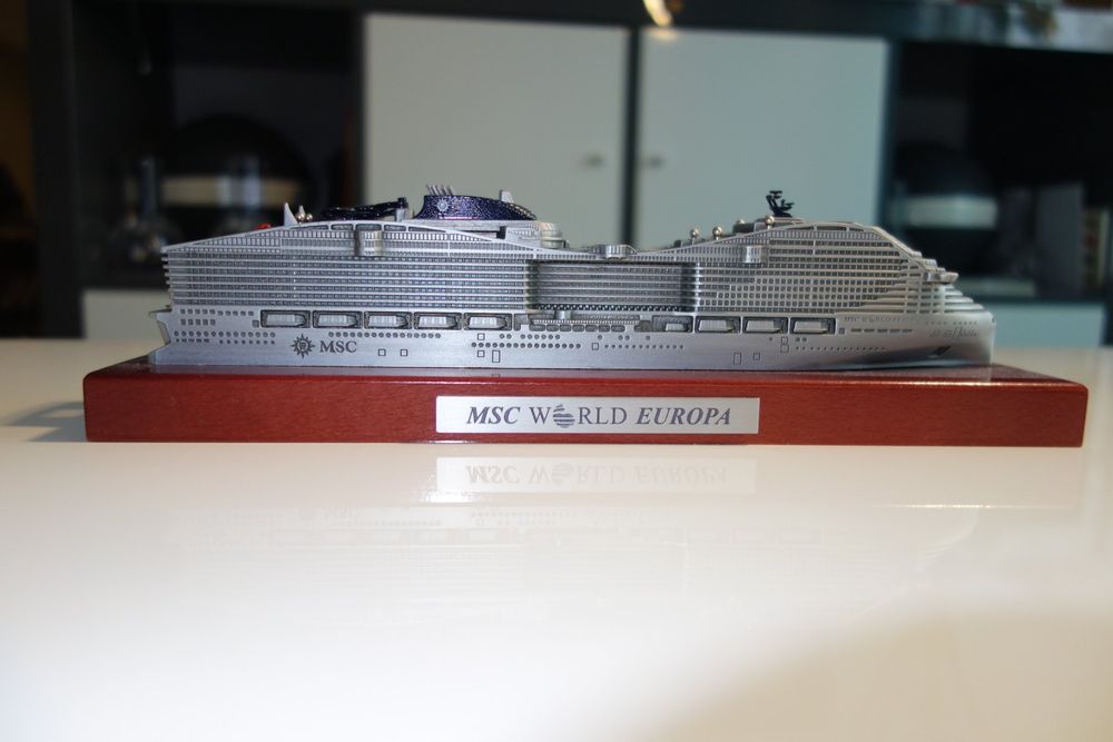 MSC - World Europa - Schiffsmodell - wie neu (Neu (gemäss Beschreibung ...