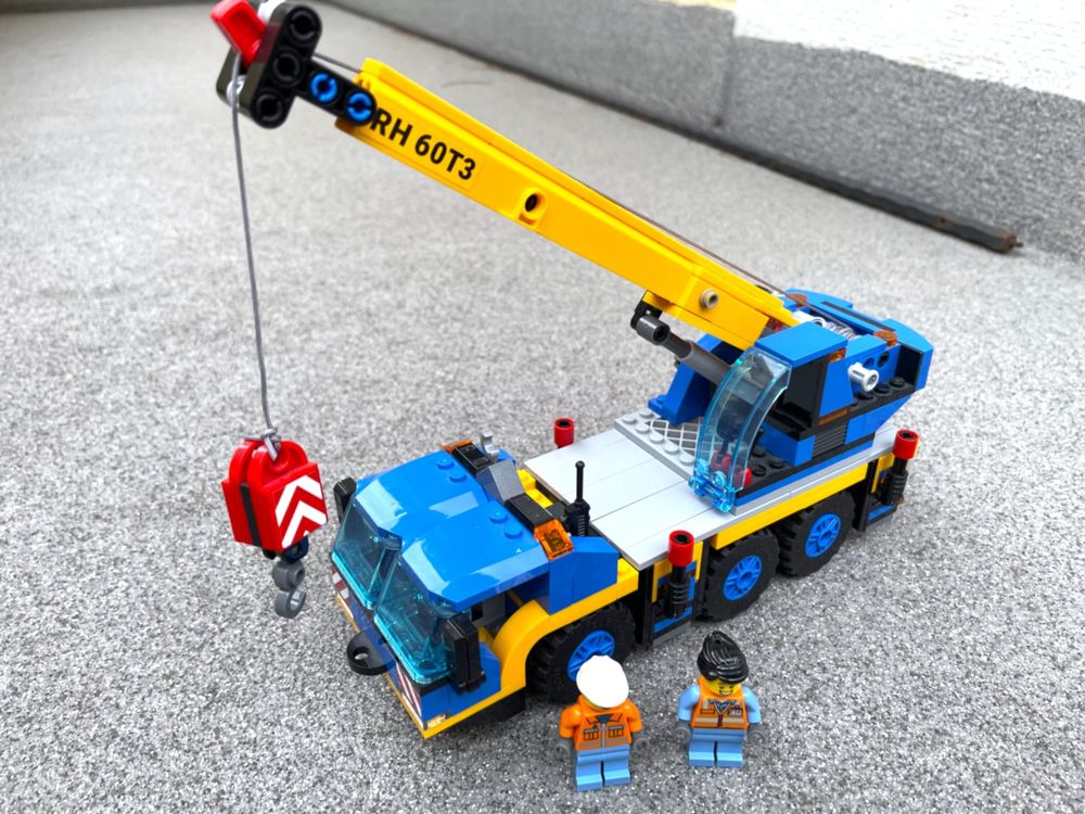 LEGO City # 60324 MOBILKRAN mit Figuren (Gebraucht) in LAUSANNE für CHF ...