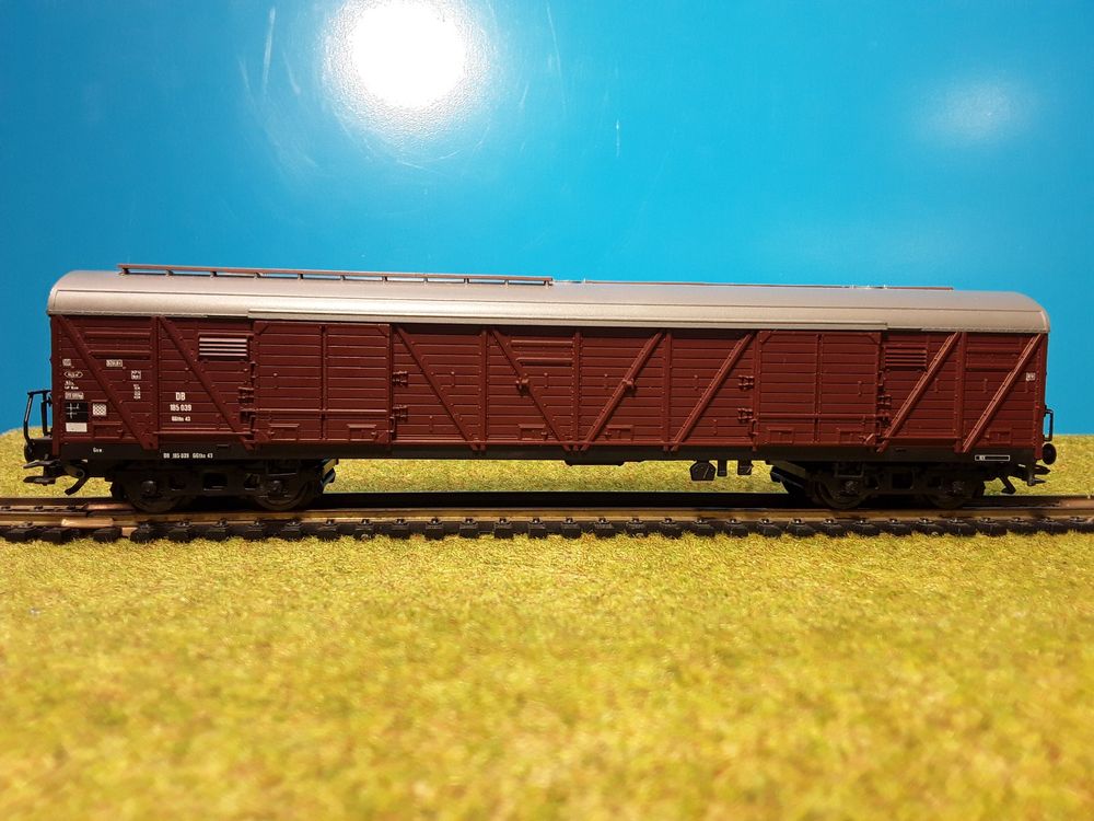 Roco __ 4achsiger geschlossener Güterwagen __ Spur H0 (Gebraucht) in ...