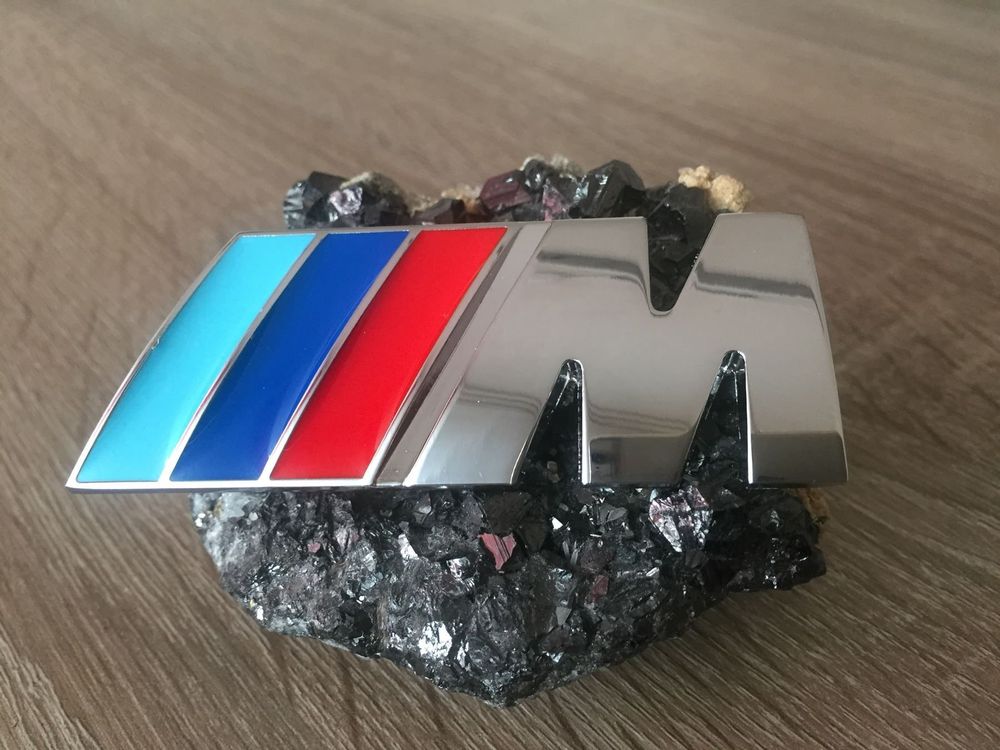 BMW M Grill Emblem-Logo Neu | Kaufen auf Ricardo