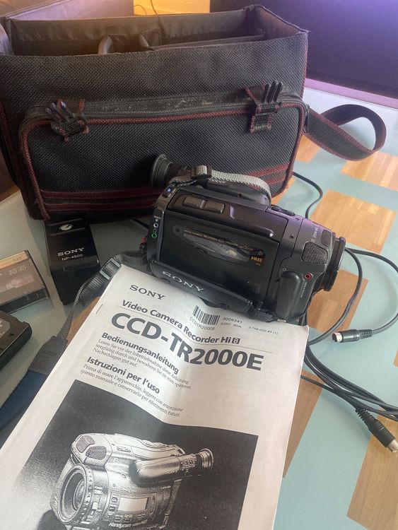 Sony Video Camera Recorder Hi8 CCD-TR2000E | Kaufen auf Ricardo