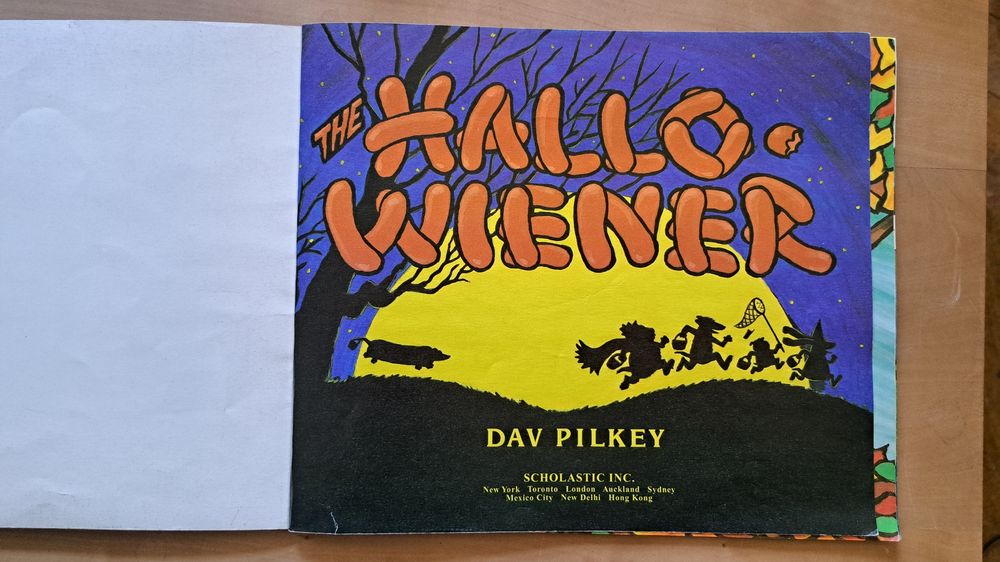 Kinderbuch Halloween: The Hallo-Wiener v. D. Pilkey, english (Gebraucht ...