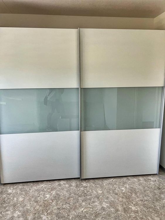 Schlafzimmerschrank, Demontage und Abholung in Horgen (Gebraucht) in Thalwil für CHF 100 – nur ...