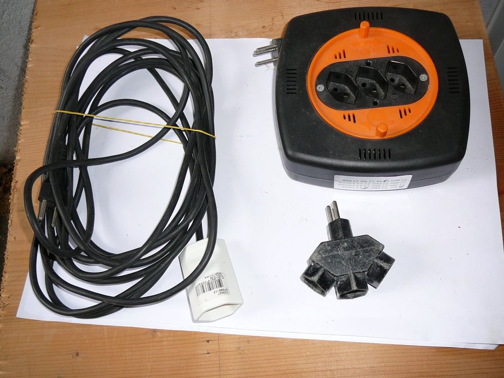 Kabelrolle 5m 3 Anschlüsse / Kabel 5m / 3er Stecker | Kaufen auf Ricardo