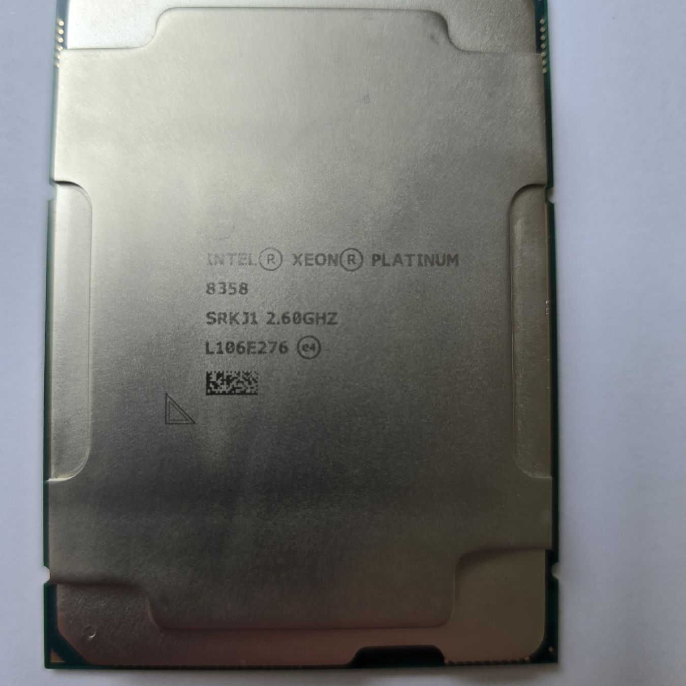 Intel Xeon Platinum 8358 CPU - Top Zustand! 2.60GHz (Gebraucht) in ...
