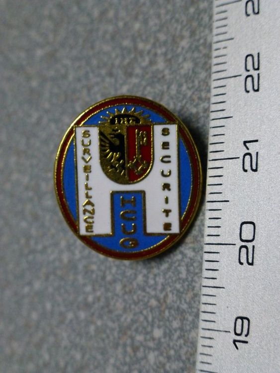 PIN PINS POLIZEI POLICE (Gebraucht) in Gränichen für CHF 3 – mit ...