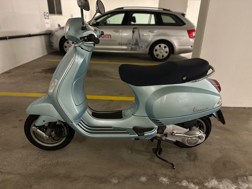 Vespa LX 125 / hellblau (Gebraucht) in Zürich für CHF 1350 – nur Abholung auf Ricardo kaufen