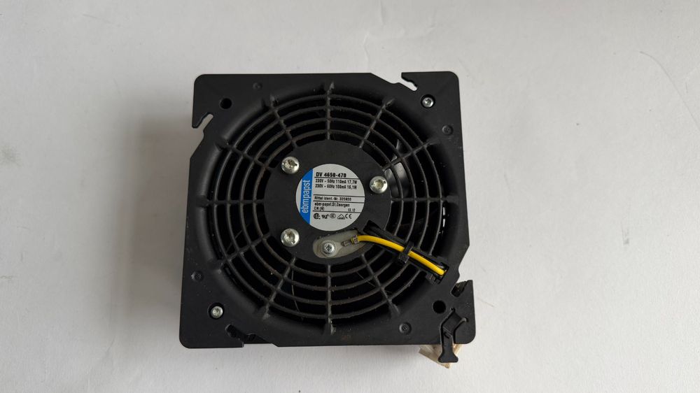 Ventilator Papst DV 4650-470 (230V / 18W) (Gebraucht) in Huttwil für ...