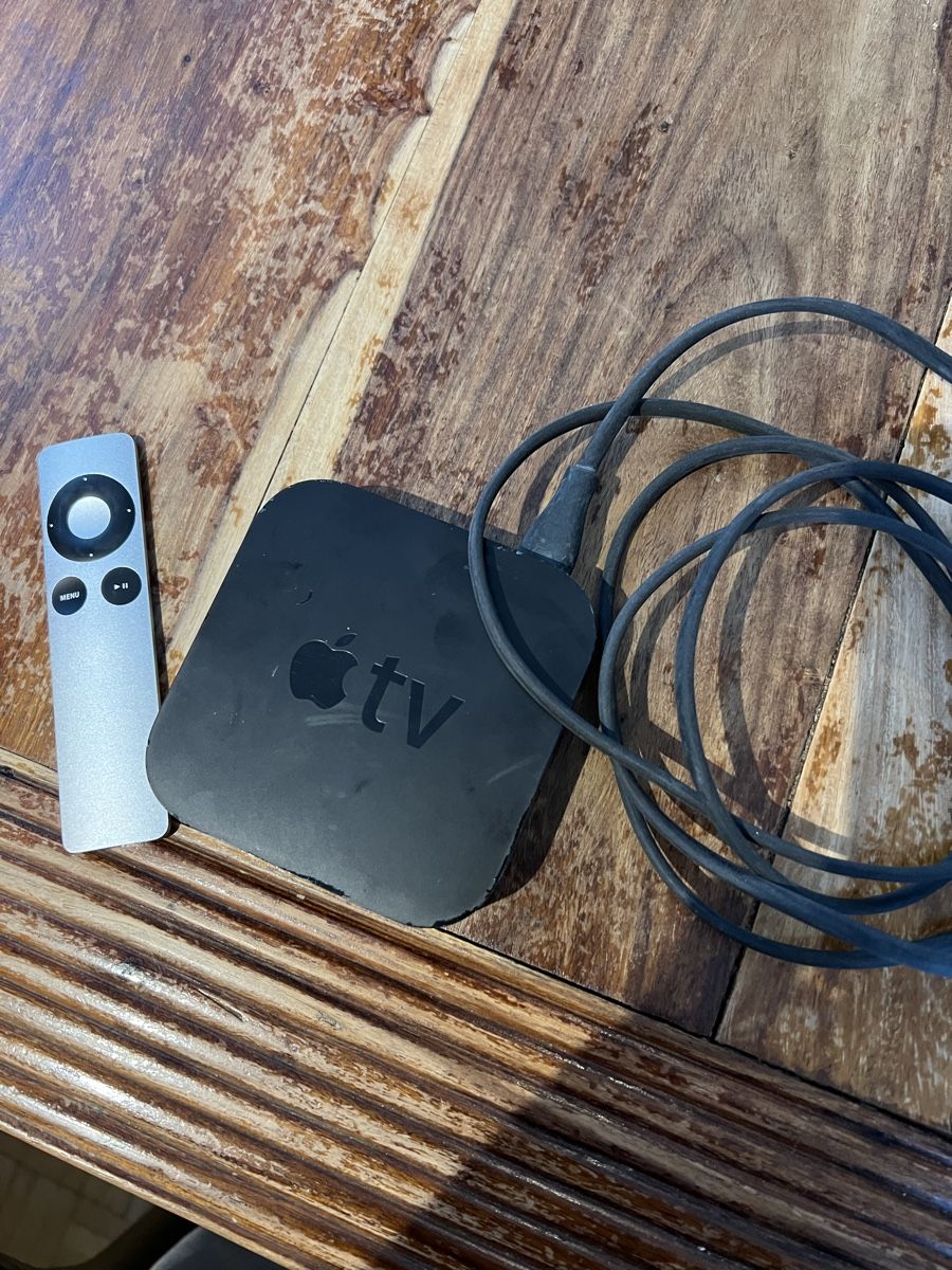 Apple TV 3eme generation ( avec télécommande) (Gebraucht) in Mont sur ...