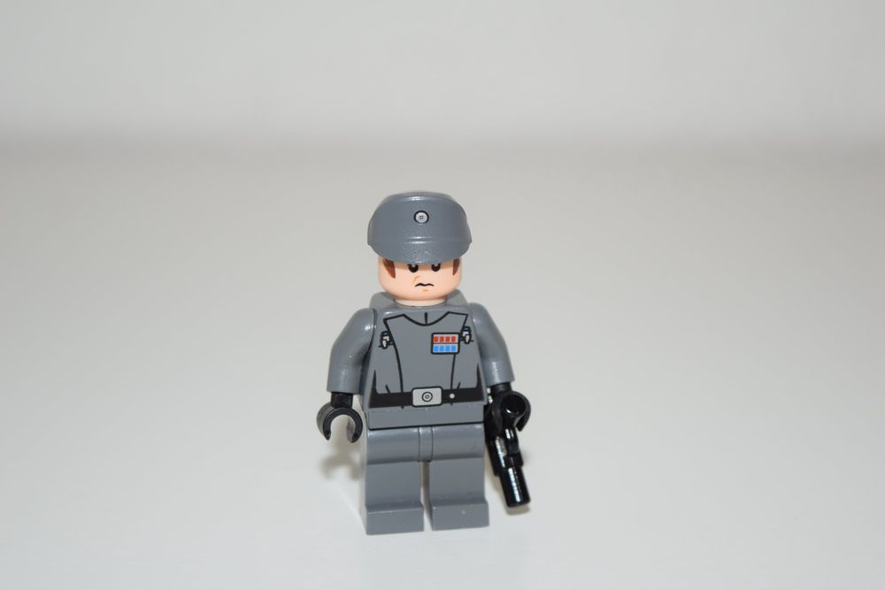 LEGO Star Wars Moff Jerjerrod Tiann SEHR SELTEN Figur | Kaufen auf Ricardo