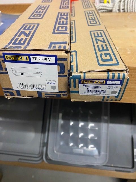 GEZE TS 2000 V Türschliesser (Neu und originalverpackt) in Zürich für CHF 80 – mit Lieferung auf ...