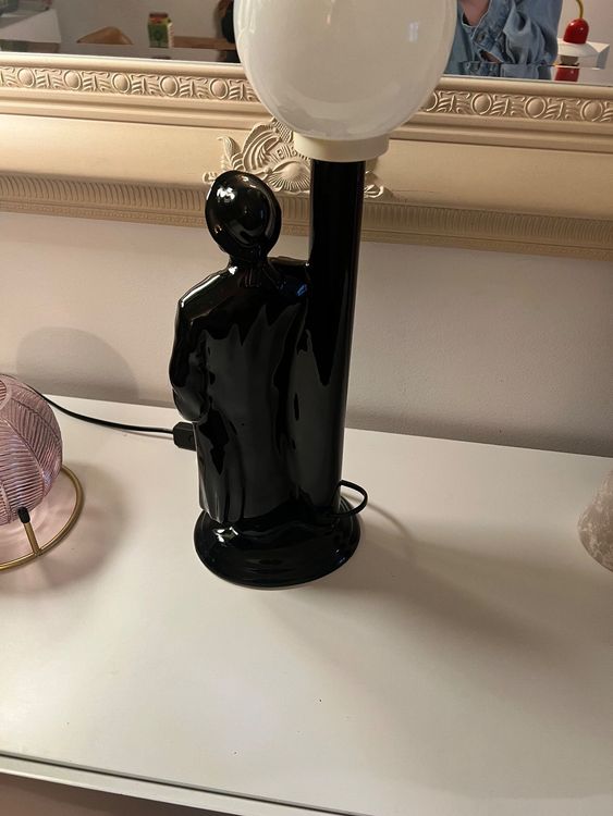 Schwarze Art Deco Lampe, 80er Keramik, Frauen Lamp (Gebraucht) in ...