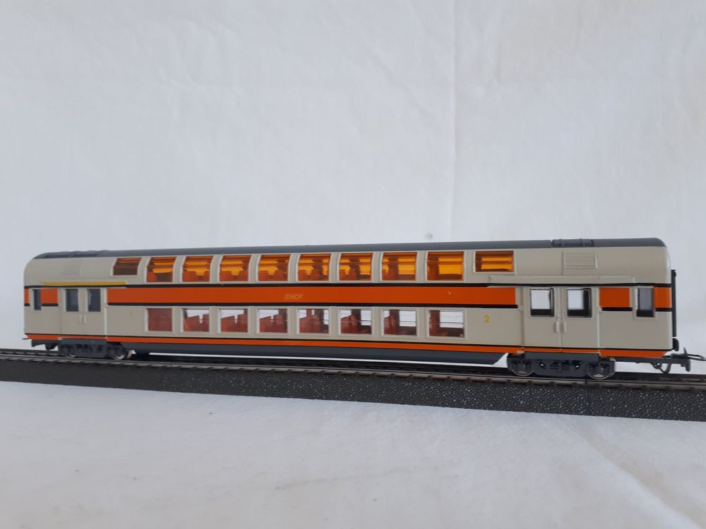Jouef HO 5083 Doppelstockwagen 1./2. Klasse SNCF (Neu und originalverpackt) in Arbon für CHF 1 ...