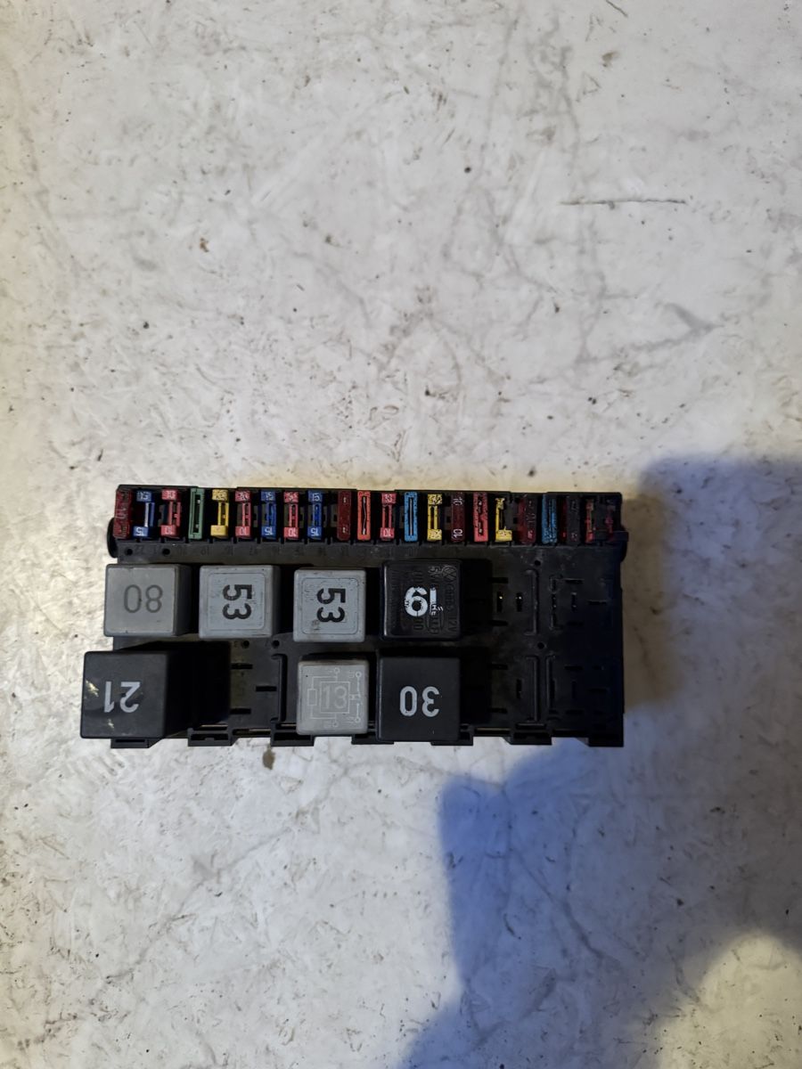 Vw Golf 2 GTI oder G60 Sicherungskasten (Gebraucht) in Sargans für CHF ...