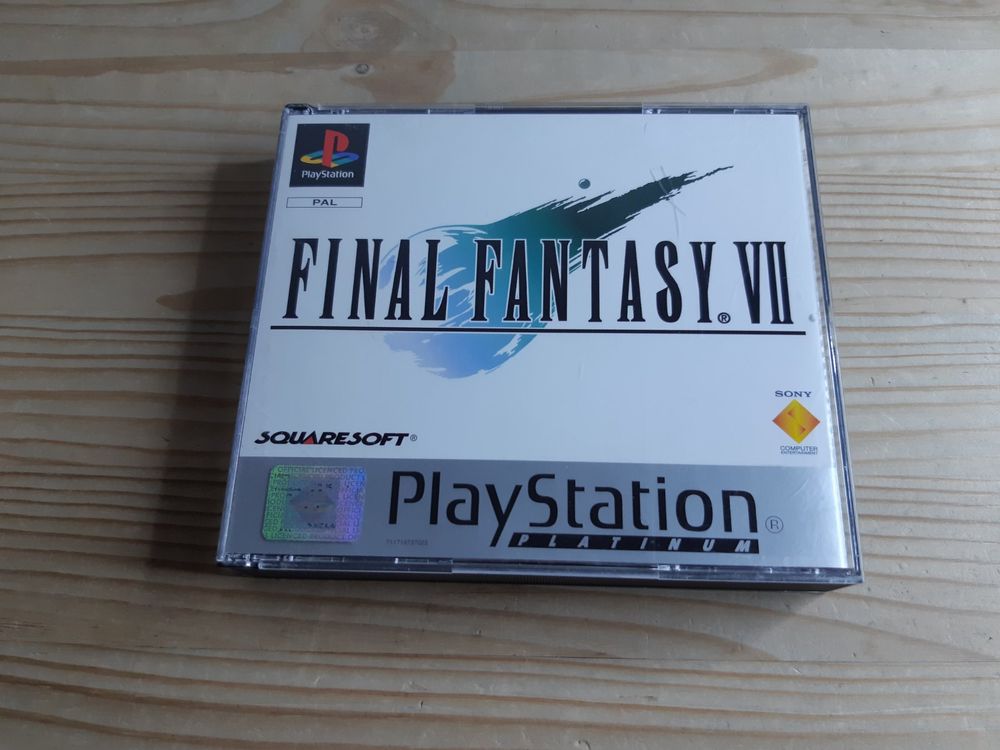 Final Fantasy VII 7 Platinum mit FF 8 Demo Disc PS1 (Gebraucht) in Welschenrohr für CHF 34 – mit ...
