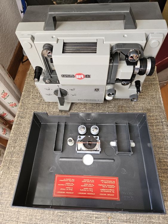 Eumig Mark 8 Projektor mit Tasche, Vintage | Kaufen auf Ricardo