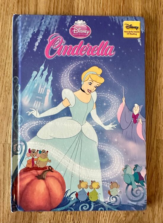 English book: Cinderella (Gebraucht) in Amriswil für CHF 2.2 – mit Lieferung auf Ricardo kaufen