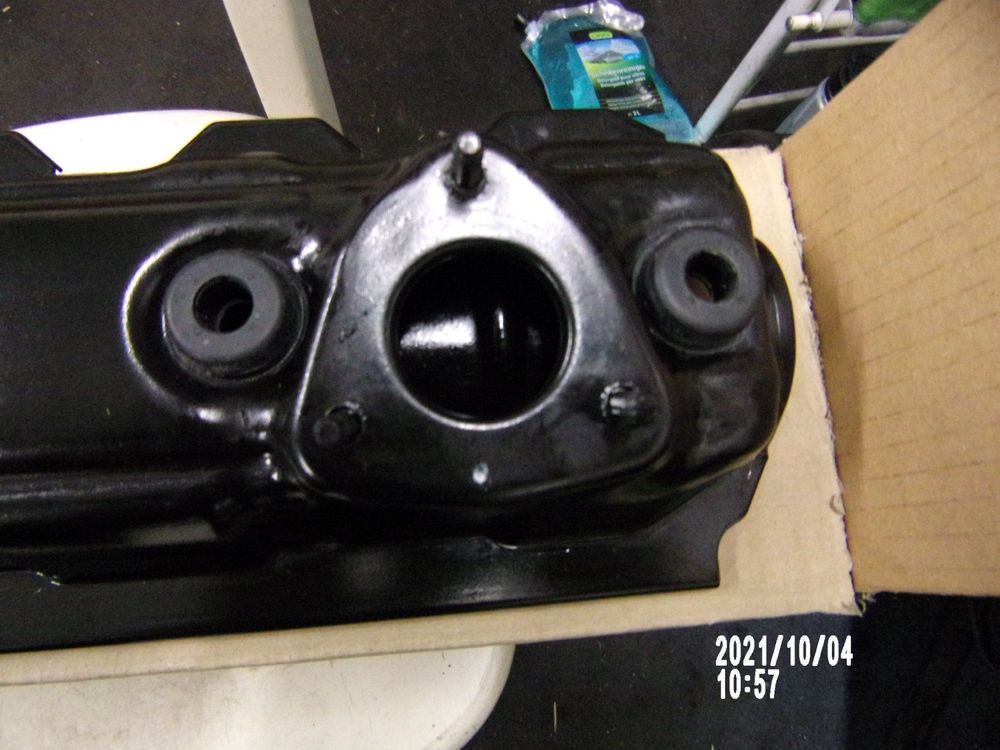 VW-T4-Motor ACU + AAB Ventildeckel (Neu und originalverpackt) in Weinfelden für CHF 150 – mit ...