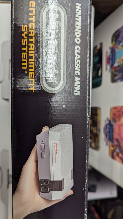 Console Nintendo Classic Mini NES 30 jeux, neuf (Neu und originalverpackt) in Neyruz FR für CHF ...