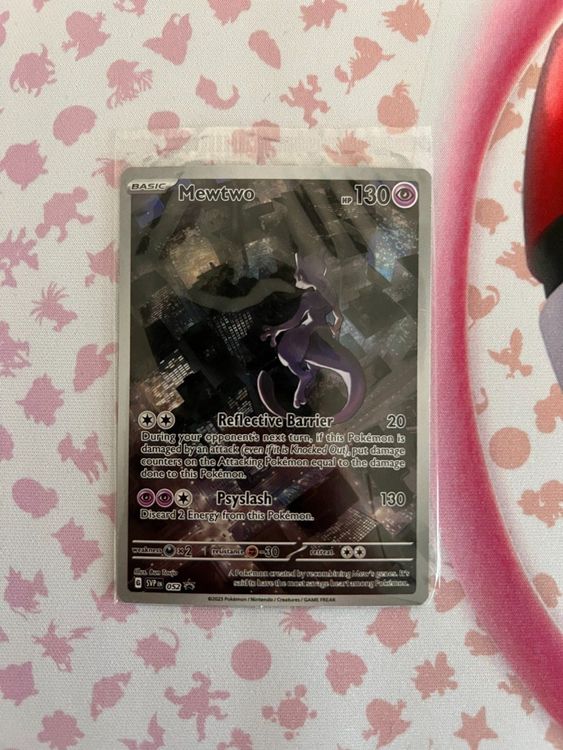 MewTwo aus der 151 Premium Box | Kaufen auf Ricardo