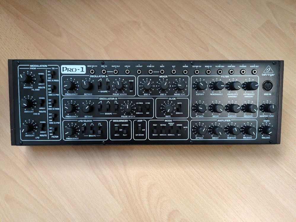Behringer Pro-1 synthesizer | Kaufen auf Ricardo