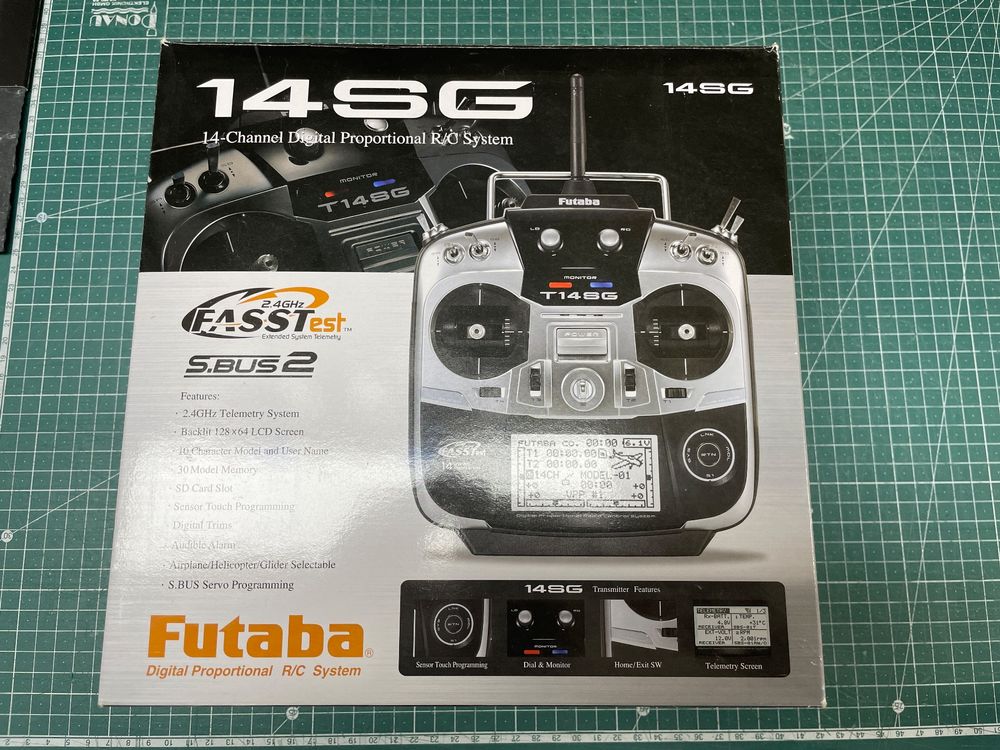 Futaba T14SG LiPo Version plus Lehrer/Schüler S.BUS Modul | Kaufen auf ...