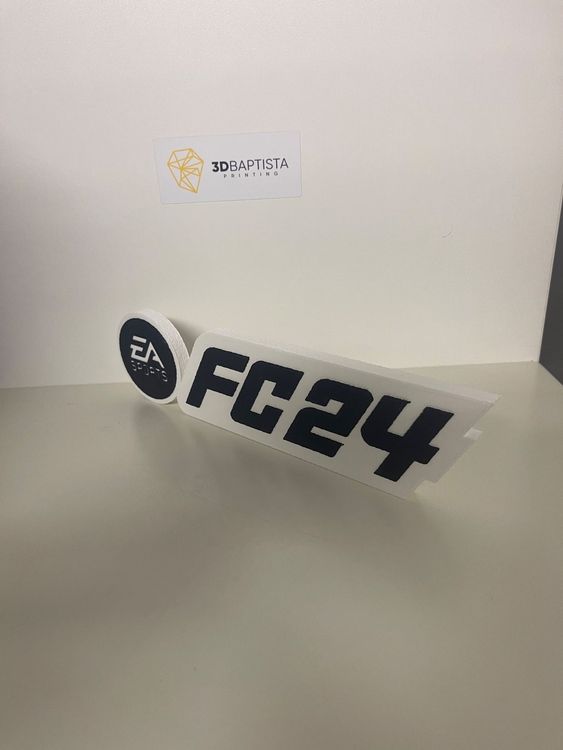 FC24 Logo (Neu (gemäss Beschreibung)) in Luzern für CHF 11.25 – mit ...