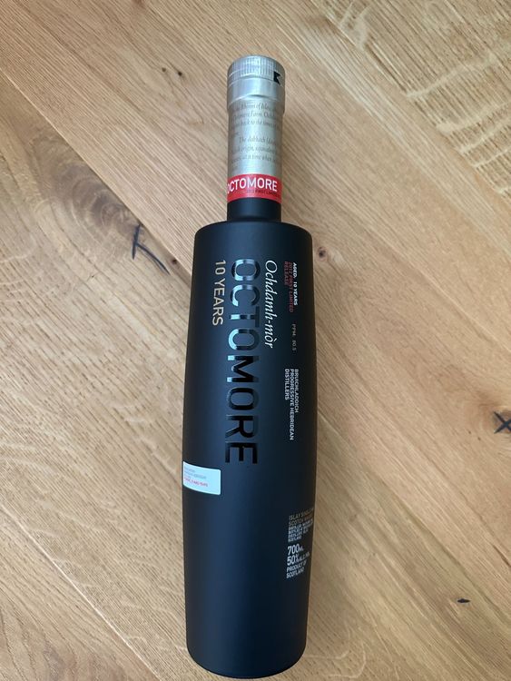 Octomore 10 Years (Neu und originalverpackt) in Rotkreuz für CHF 185 ...