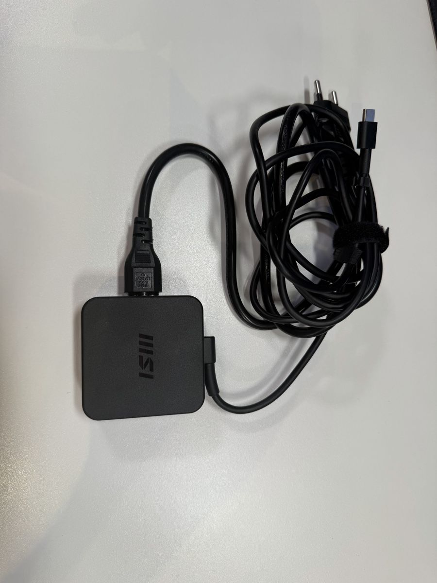 MSI Claw A1M-225 Windows 11 Gaming Handheld 1TB mit Garantie (Gebraucht ...