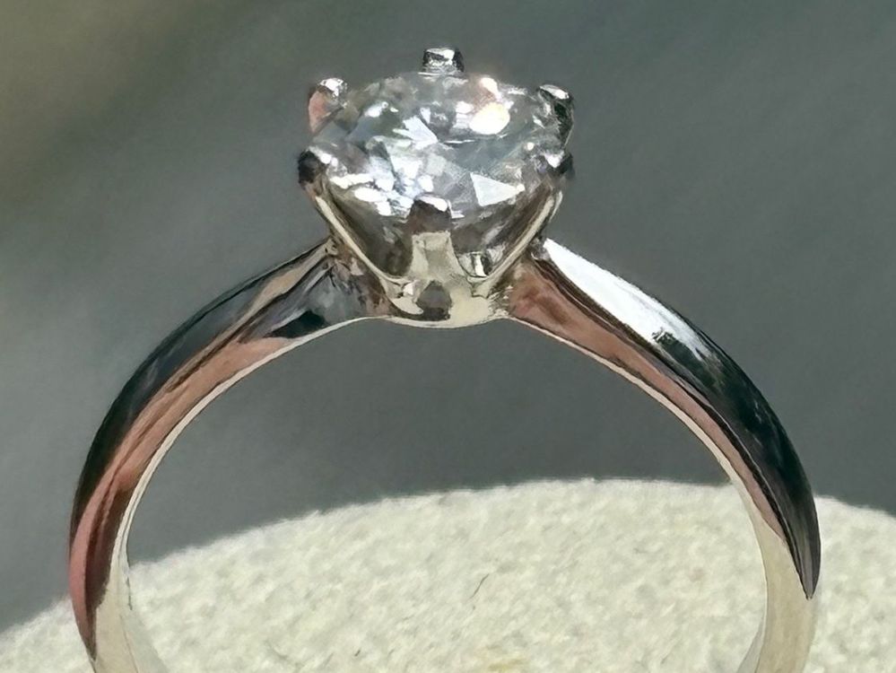 Luxus Solitär Zirkonia 1ct.18/8 Ring sehr Brillant (Gebraucht) in Biel ...