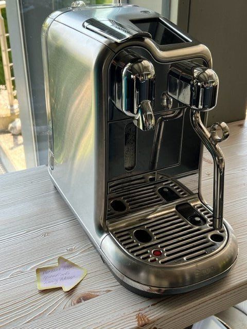 Nespresso Kaffeemaschine CREATISTA PRO | Kaufen auf Ricardo