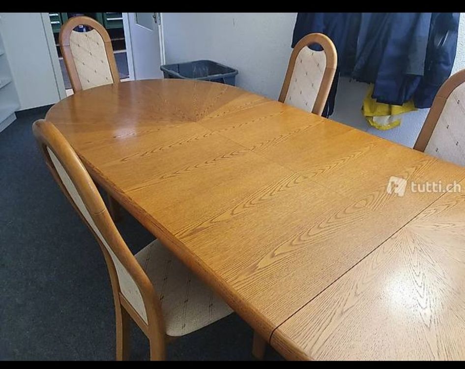 Esstisch aus Holz inkl. 4 Stühle (Firmen Magazin) (Gebraucht) in ...