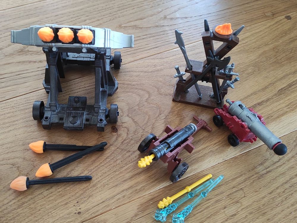Playmobil-Set Angriffsturm, Kanonen, Ritter (Gebraucht) in Baar für CHF 15 – mit Lieferung auf ...