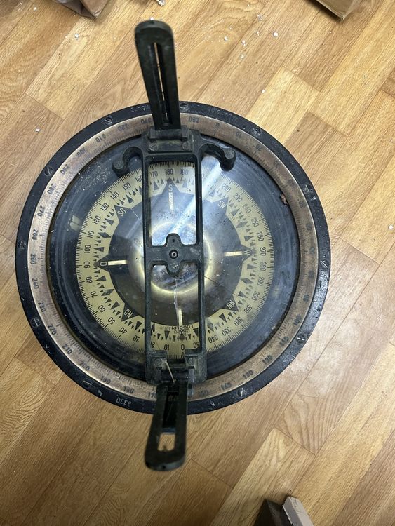 Kompass (Gebraucht) in Rorbas für CHF 250 – nur Abholung auf Ricardo kaufen