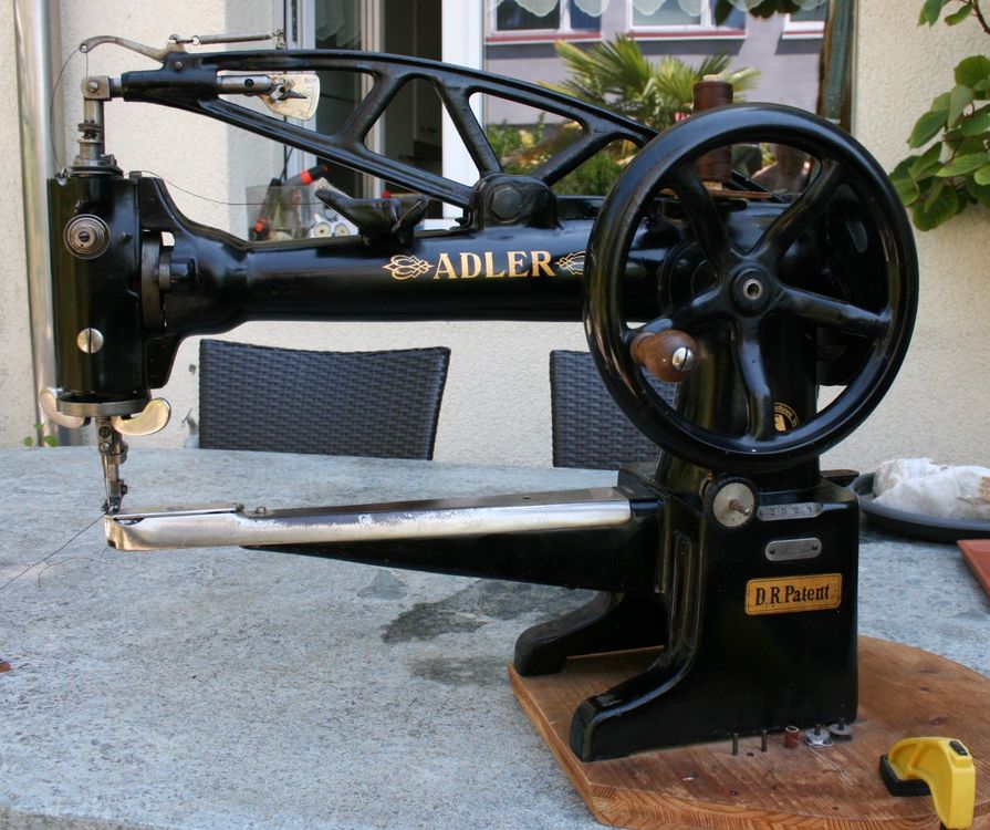 Alte Sattler- Ledernähmaschine Marke Adler | Kaufen auf Ricardo