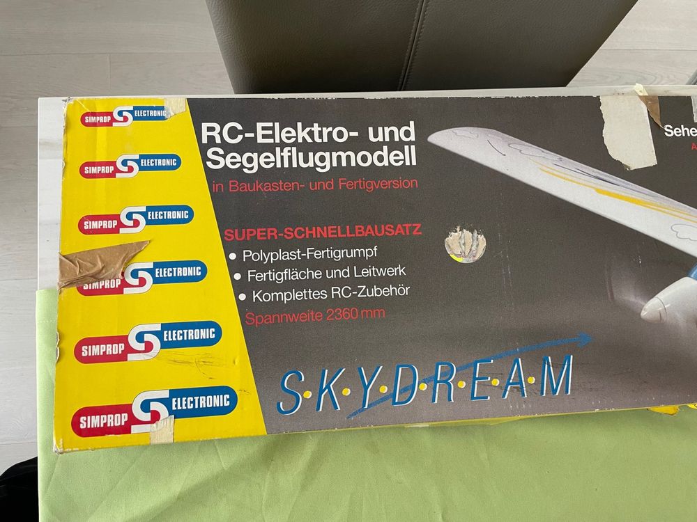 SIMPROP SKYDREAM Elektrosegler (ohne Motor) (Neu und originalverpackt) in Sumiswald für CHF 62 ...