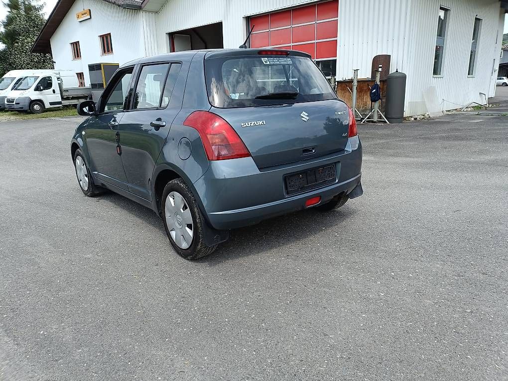 Suzuki Swift 1, 3 4x4 (Gebraucht) in Mellingen für CHF 1500 – nur Abholung auf Ricardo kaufen