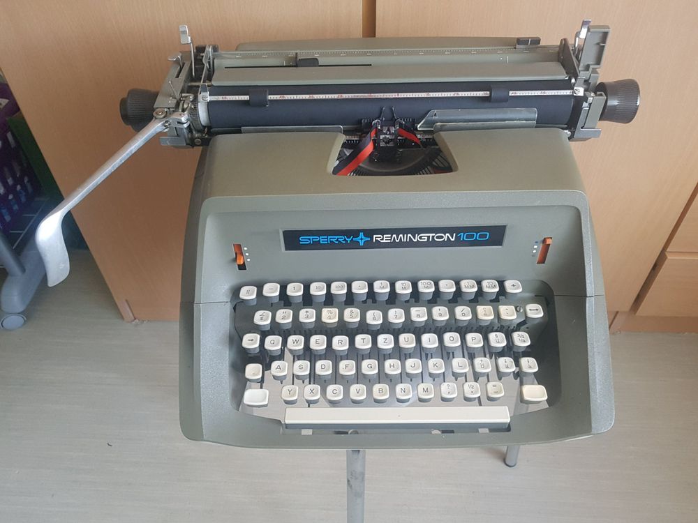 Schreibmaschine REMINGTON Sperry 100 (Gebraucht) in Gossau ZH für CHF 1 ...