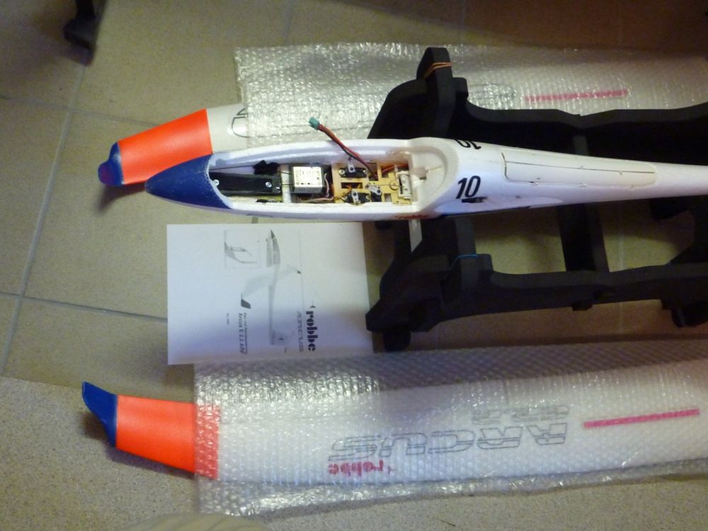 Neuwertiger Motorsegler Arcus E 2.2 von Robbe | Kaufen auf Ricardo