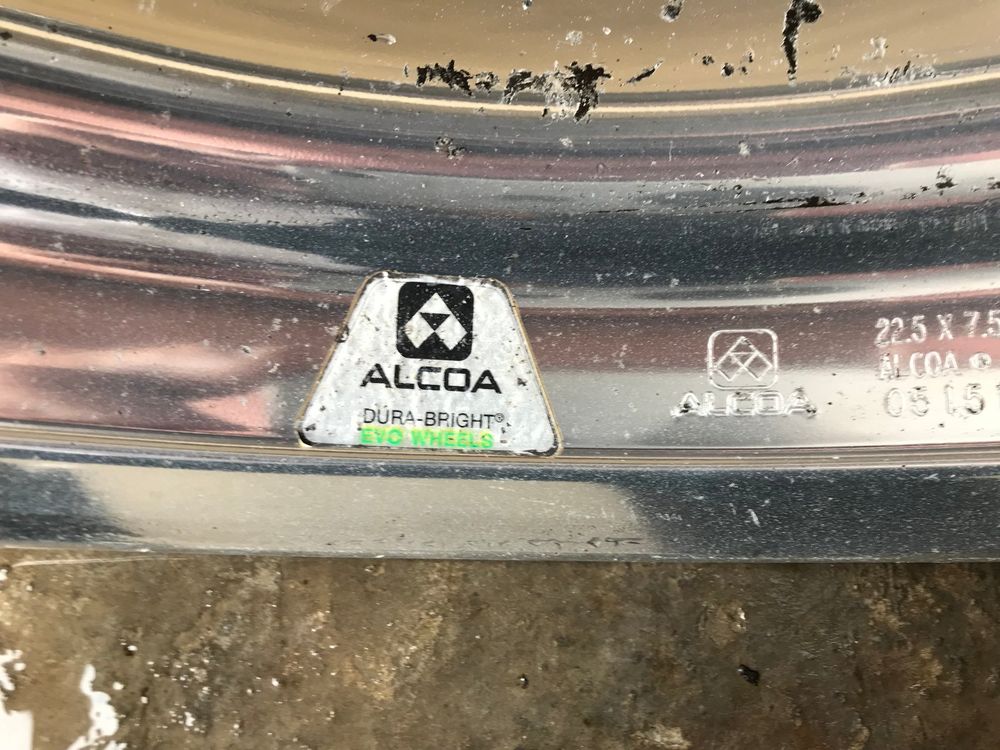 4x Alcoa Felgen 22.5x7.5 Dura Bright (Gebraucht) in Hundwil für CHF 500 – mit Lieferung auf ...