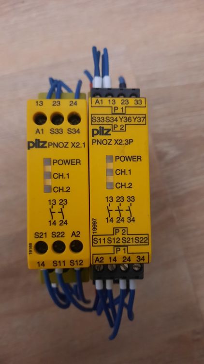 Not-Aus Relais Pilz PNOZ X2.1/ X2.3P (Gebraucht) in Andwil für CHF 30 ...