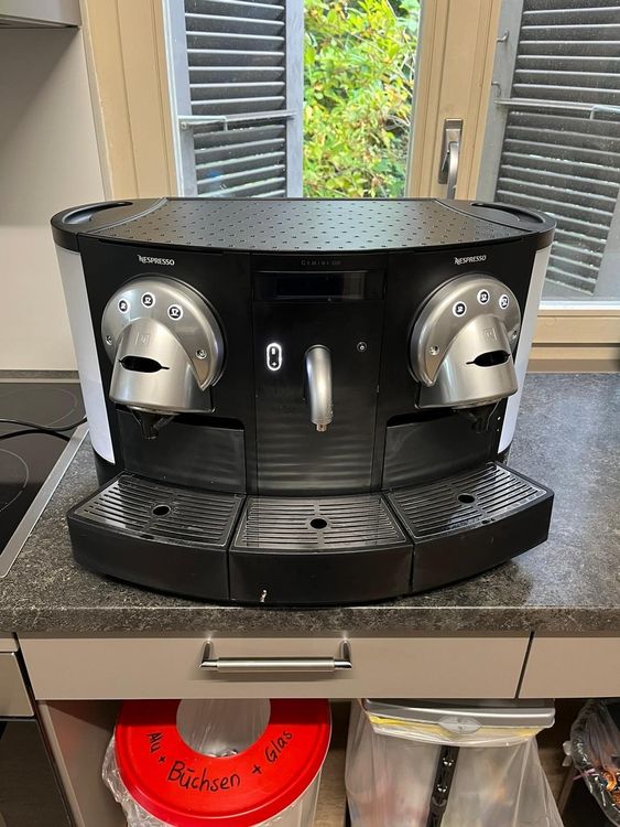 Nespresso Kaffeemaschine CS200 Professionell (Gebraucht) in Zwingen für ...