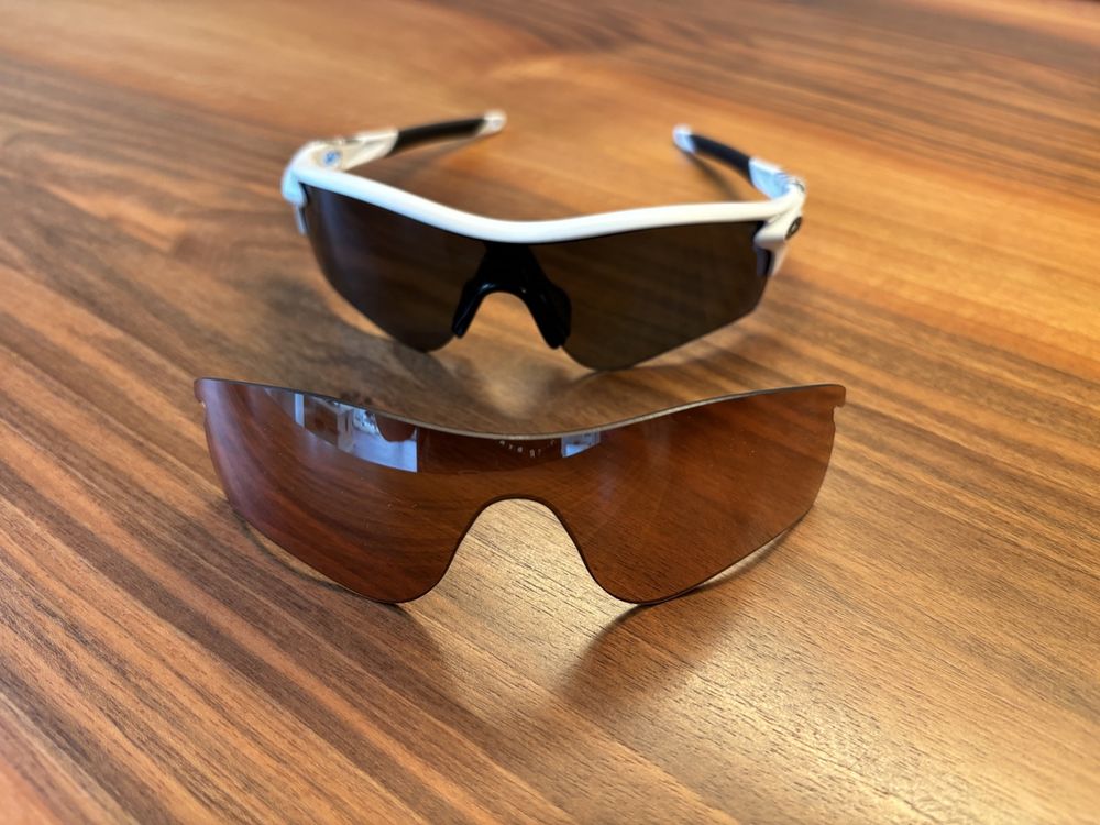 Oakley Radarlock OO9181-20 Sonnenbrille (Gebraucht) in Speicher für CHF ...