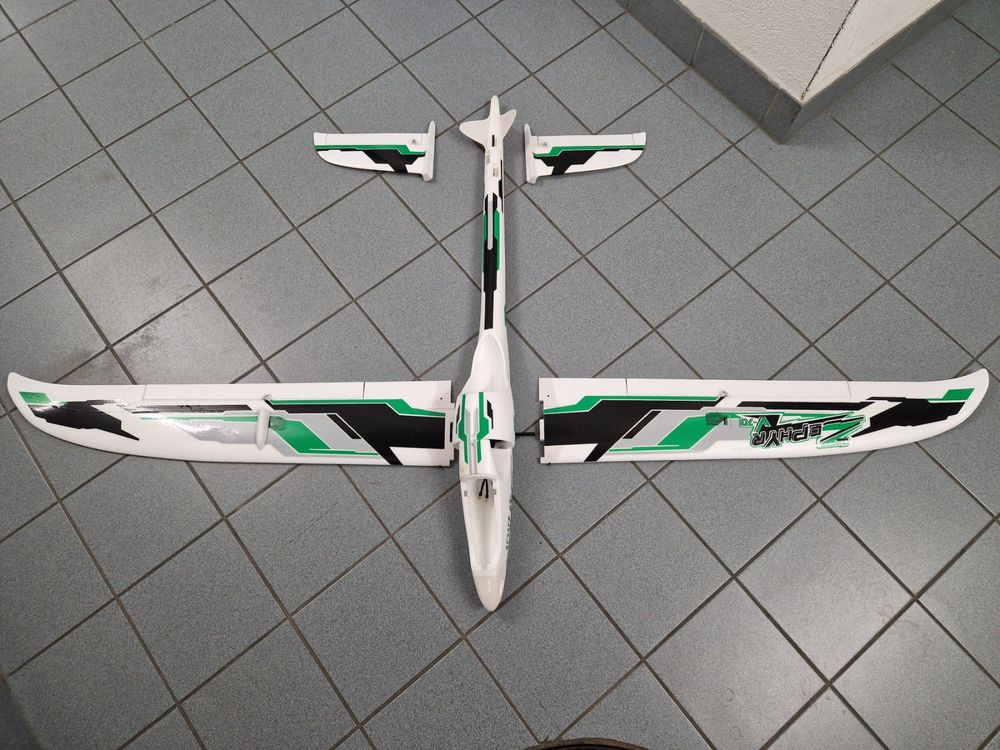 Planeur rc Zephyr V-70 ARF neuf | Kaufen auf Ricardo