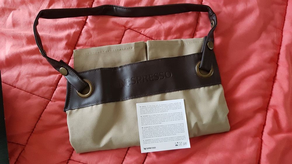 NESPRESSO BARISTA APRON & 1 STENCIL (Neu und originalverpackt) in ...