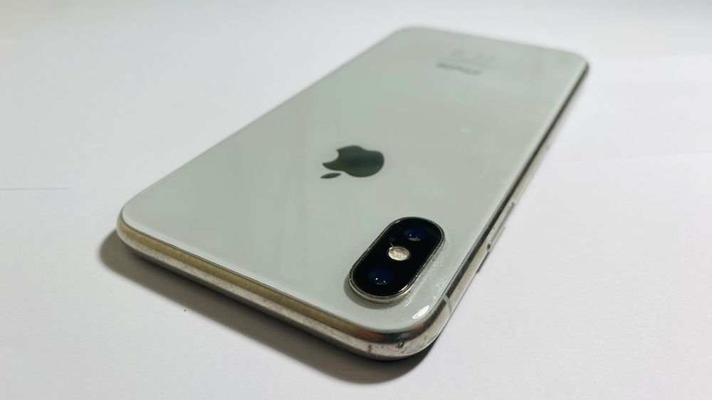Apple Iphone X (Defekt) in Luzern für CHF 18 – mit Lieferung auf ...
