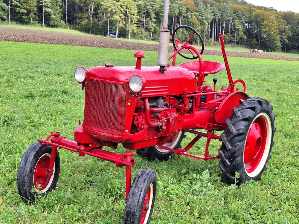 Farmall 1800 Oldtimer Traktor (Gebraucht) in Eptingen für CHF 2800 ...
